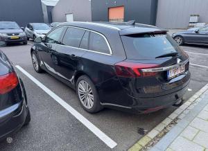 Melns Opel Insignia 2017 Alīta, ar dzinēja tilpumu 1.60 L un nobraukumu 240 tūkst. km par 6600 €, foto 4 vietnē AUTOMOTO.COM.LV