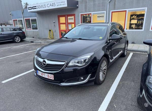 Black Opel Insignia 2017 in Alytus, with an engine capacity of 1.60 L and mileage of 240 thousand km for 6600 €, photo 9 on AUTOMOTO.COM.LV