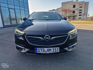 Black Opel Insignia 2017 in Kretinga, with an engine capacity of 2.00 L and mileage of 194 thousand km for 10800 €, photo  on AUTOMOTO.COM.LV