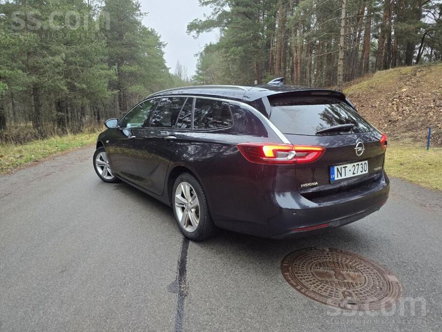 Black Opel Insignia 2017 in Riga, with an engine capacity of 1.60 L and mileage of 0 thousand km for 6500 €, photo 6 on AUTOMOTO.COM.LV