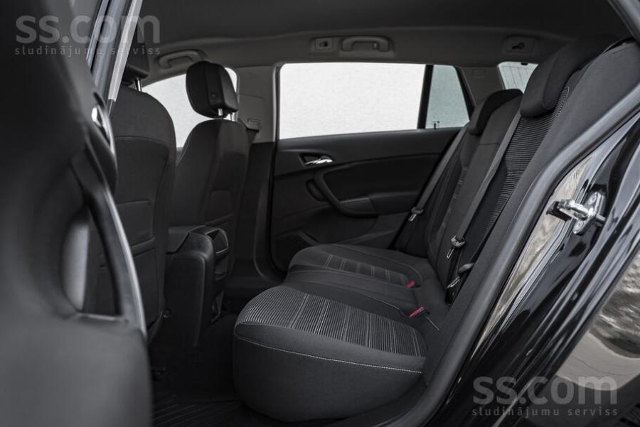Melns Opel Insignia 2017 Rīga, ar dzinēja tilpumu 2.00 L un nobraukumu 248 tūkst. km par 7450 €, foto 14 vietnē AUTOMOTO.COM.LV