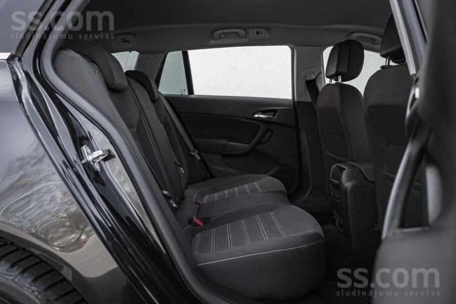 Melns Opel Insignia 2017 Rīga, ar dzinēja tilpumu 2.00 L un nobraukumu 248 tūkst. km par 7450 €, foto 15 vietnē AUTOMOTO.COM.LV