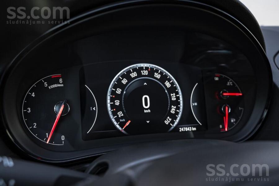Melns Opel Insignia 2017 Rīga, ar dzinēja tilpumu 2.00 L un nobraukumu 248 tūkst. km par 7450 €, foto 28 vietnē AUTOMOTO.COM.LV