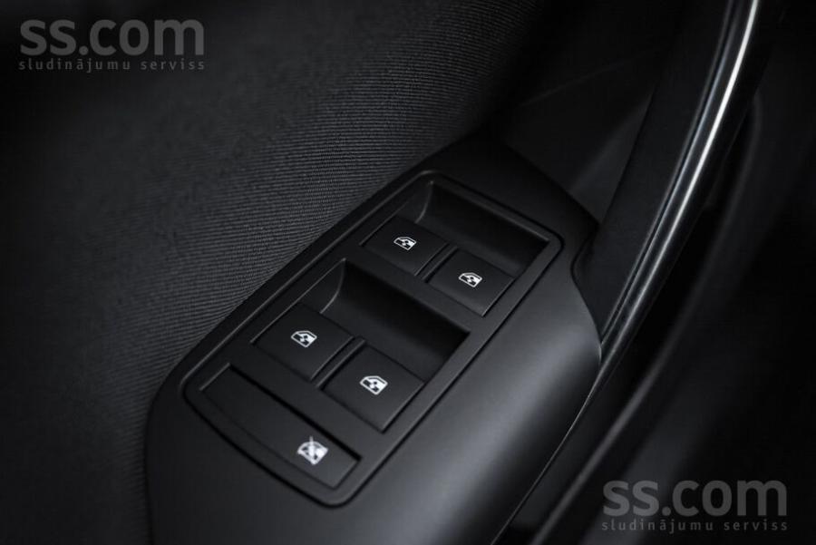 Melns Opel Insignia 2017 Rīga, ar dzinēja tilpumu 2.00 L un nobraukumu 248 tūkst. km par 7450 €, foto 29 vietnē AUTOMOTO.COM.LV