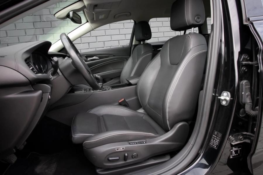 Melns Opel Insignia 2017 Rīga, ar dzinēja tilpumu 2.00 L un nobraukumu 149 tūkst. km par 13100 €, foto 6 vietnē AUTOMOTO.COM.LV