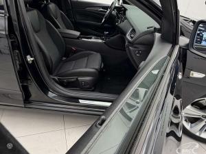 Black Opel Insignia 2017 in Vilnius, with an engine capacity of 1.96 L and mileage of 183 thousand km for 6900 €, photo 11 on AUTOMOTO.COM.LV