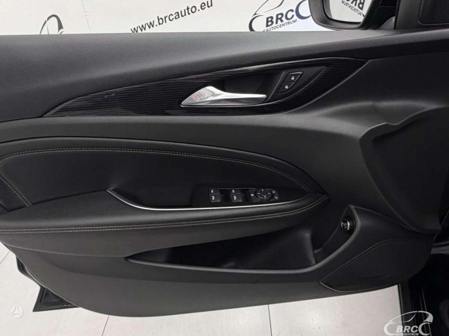 Black Opel Insignia 2017 in Vilnius, with an engine capacity of 1.96 L and mileage of 183 thousand km for 6900 €, photo 23 on AUTOMOTO.COM.LV