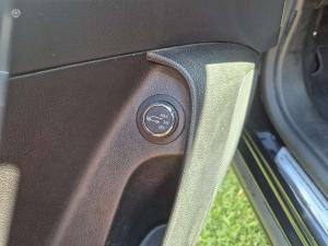 Black Opel Insignia 2017 in Kaunas, with an engine capacity of 1.96 L and mileage of 187 thousand km for 5999 €, photo 13 on AUTOMOTO.COM.LV