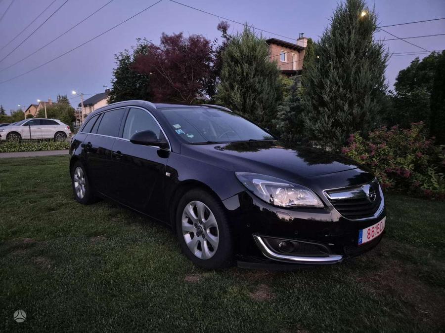 Black Opel Insignia 2017 in Kaunas, with an engine capacity of 1.96 L and mileage of 187 thousand km for 5999 €, photo 17 on AUTOMOTO.COM.LV