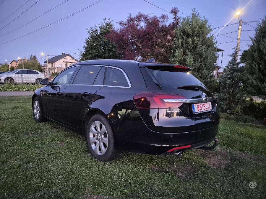 Black Opel Insignia 2017 in Kaunas, with an engine capacity of 1.96 L and mileage of 187 thousand km for 5999 €, photo 20 on AUTOMOTO.COM.LV