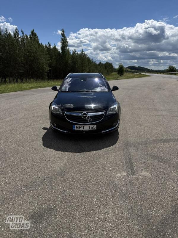 Black Opel Insignia 2017 in Vilnius, with an engine capacity of 2.00 L and mileage of 305 thousand km for 5750 €, photo 2 on AUTOMOTO.COM.LV