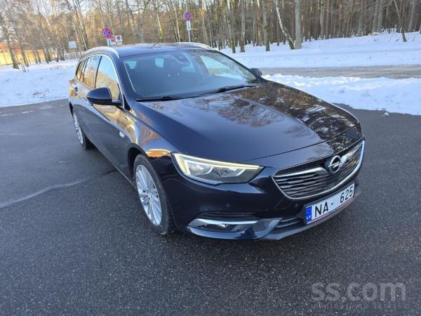 Melns Opel Insignia 2017 Rīga, ar dzinēja tilpumu 2.00 L un nobraukumu 313 tūkst. km par 7900 €, foto 1 vietnē AUTOMOTO.COM.LV