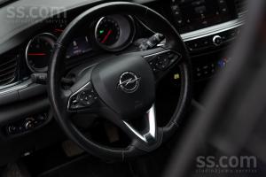 Black Opel Insignia 2017 in Riga, with an engine capacity of 1.60 L and mileage of 254 thousand km for 9900 €, photo 13 on AUTOMOTO.COM.LV