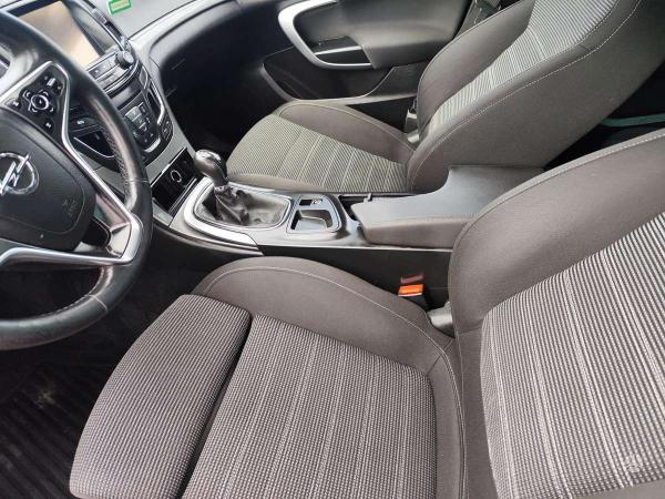 Melns Opel Insignia 2017 Marijampole, ar dzinēja tilpumu 1.60 L un nobraukumu 202 tūkst. km par 5500 €, foto 4 vietnē AUTOMOTO.COM.LV