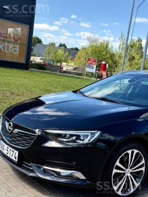 Black Opel Insignia 2017 in Riga, with an engine capacity of 2.00 L and mileage of 152 thousand km for 9000 €, photo 3 on AUTOMOTO.COM.LV