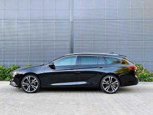 Melns Opel Insignia 2017 Klaipėda, ar dzinēja tilpumu 1.96 L un nobraukumu 220 tūkst. km par 11950 €, foto 4 vietnē AUTOMOTO.COM.LV