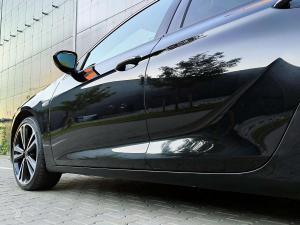 Melns Opel Insignia 2017 Klaipėda, ar dzinēja tilpumu 1.96 L un nobraukumu 220 tūkst. km par 11950 €, foto 24 vietnē AUTOMOTO.COM.LV