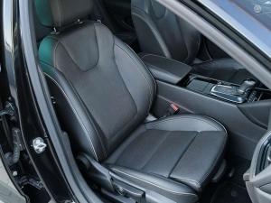 Melns Opel Insignia 2017 Klaipėda, ar dzinēja tilpumu 1.96 L un nobraukumu 220 tūkst. km par 11950 €, foto 31 vietnē AUTOMOTO.COM.LV