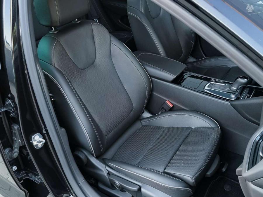 Melns Opel Insignia 2017 Klaipėda, ar dzinēja tilpumu 1.96 L un nobraukumu 220 tūkst. km par 11950 €, foto 31 vietnē AUTOMOTO.COM.LV