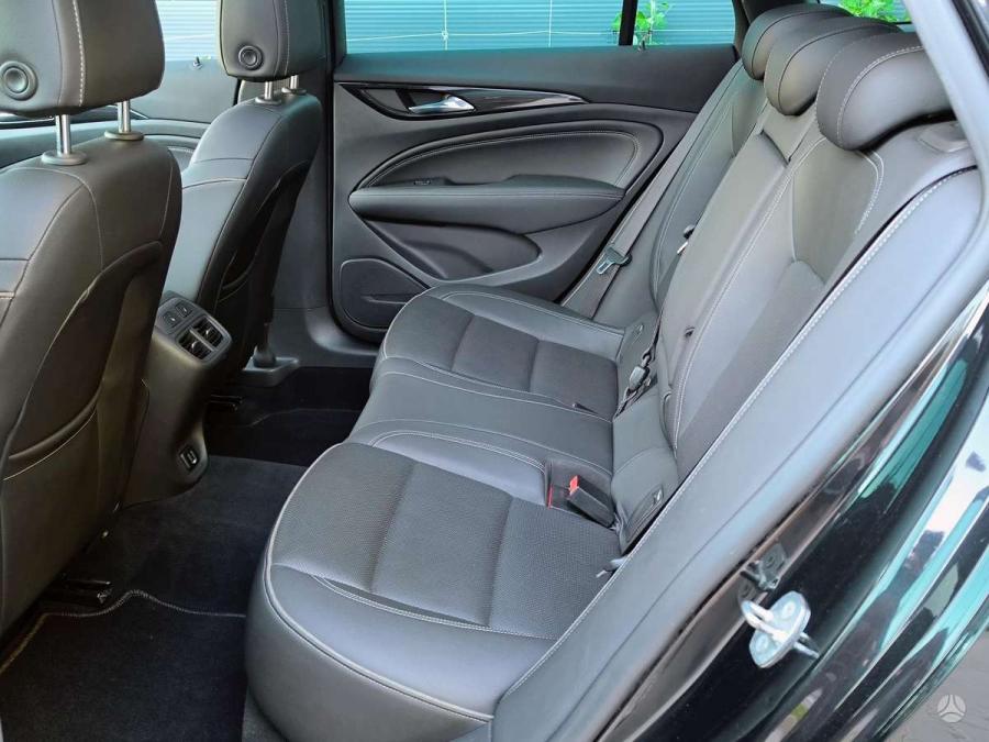 Melns Opel Insignia 2017 Klaipėda, ar dzinēja tilpumu 1.96 L un nobraukumu 220 tūkst. km par 11950 €, foto 35 vietnē AUTOMOTO.COM.LV