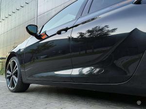 Melns Opel Insignia 2017 Klaipėda, ar dzinēja tilpumu 1.96 L un nobraukumu 220 tūkst. km par 11950 €, foto 23 vietnē AUTOMOTO.COM.LV