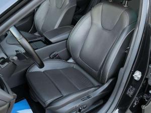 Melns Opel Insignia 2017 Klaipėda, ar dzinēja tilpumu 1.96 L un nobraukumu 220 tūkst. km par 11950 €, foto 41 vietnē AUTOMOTO.COM.LV