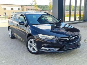 Melns Opel Insignia 2017 Viļņa, ar dzinēja tilpumu 2.00 L un nobraukumu 200 tūkst. km par 7990 €, foto  vietnē AUTOMOTO.COM.LV