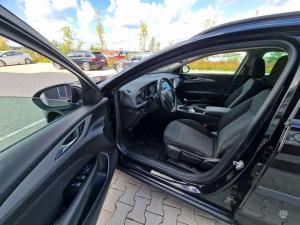 Melns Opel Insignia 2017 Viļņa, ar dzinēja tilpumu 2.00 L un nobraukumu 200 tūkst. km par 7990 €, foto 19 vietnē AUTOMOTO.COM.LV
