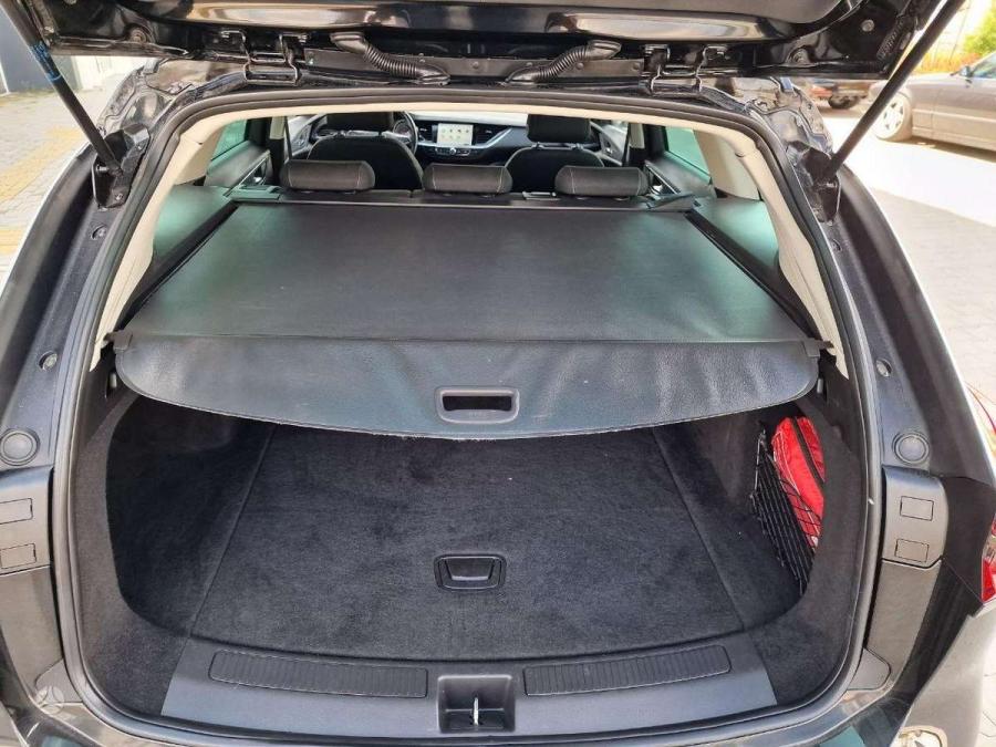 Melns Opel Insignia 2017 Viļņa, ar dzinēja tilpumu 2.00 L un nobraukumu 200 tūkst. km par 7990 €, foto 24 vietnē AUTOMOTO.COM.LV