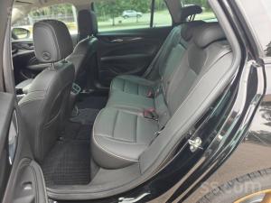 Black Opel Insignia 2017 in Ogre, with an engine capacity of 2.00 L and mileage of 250 thousand km for 10350 €, photo 11 on AUTOMOTO.COM.LV
