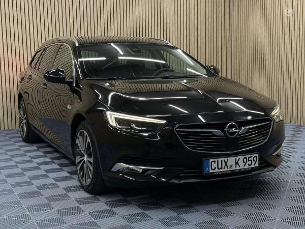 Black Opel Insignia 2017 in Marijampole, with an engine capacity of 1.96 L and mileage of 194 thousand km for 10750 €, photo 1 on AUTOMOTO.COM.LV