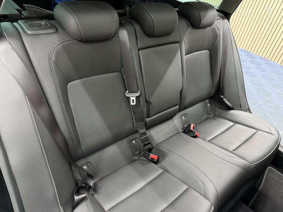 Melns Opel Insignia 2017 Marijampole, ar dzinēja tilpumu 1.96 L un nobraukumu 194 tūkst. km par 10750 €, foto 18 vietnē AUTOMOTO.COM.LV