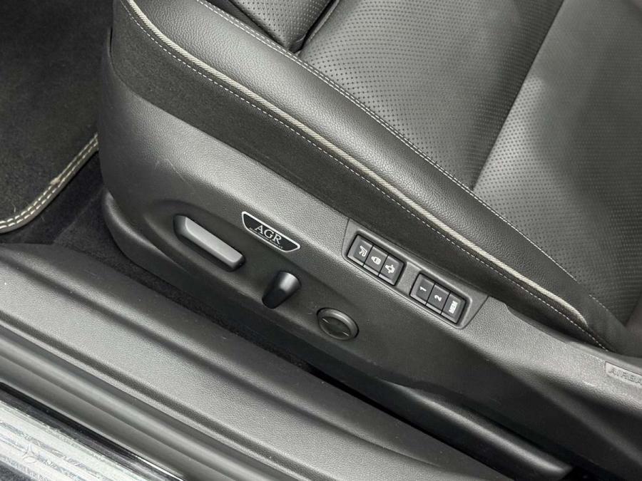 Melns Opel Insignia 2017 Marijampole, ar dzinēja tilpumu 1.96 L un nobraukumu 194 tūkst. km par 10750 €, foto 22 vietnē AUTOMOTO.COM.LV