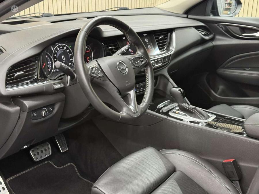 Melns Opel Insignia 2017 Marijampole, ar dzinēja tilpumu 1.96 L un nobraukumu 194 tūkst. km par 10750 €, foto 25 vietnē AUTOMOTO.COM.LV