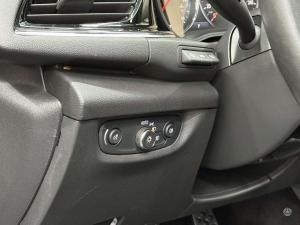 Melns Opel Insignia 2017 Marijampole, ar dzinēja tilpumu 1.96 L un nobraukumu 194 tūkst. km par 10750 €, foto 27 vietnē AUTOMOTO.COM.LV