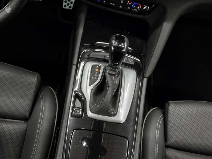 Melns Opel Insignia 2017 Marijampole, ar dzinēja tilpumu 1.96 L un nobraukumu 194 tūkst. km par 10750 €, foto 35 vietnē AUTOMOTO.COM.LV