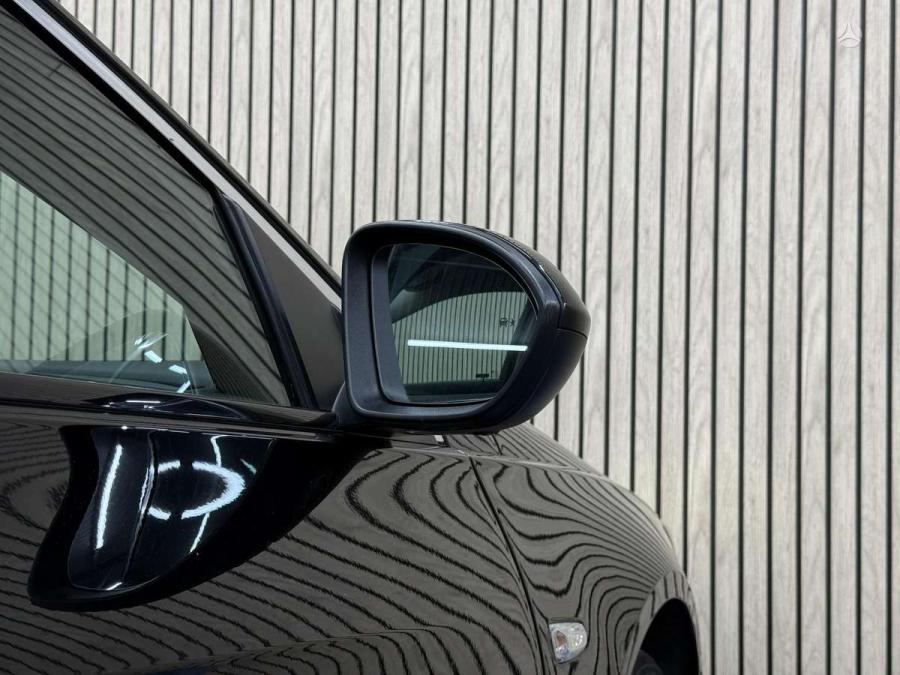 Melns Opel Insignia 2017 Marijampole, ar dzinēja tilpumu 1.96 L un nobraukumu 194 tūkst. km par 10750 €, foto 37 vietnē AUTOMOTO.COM.LV