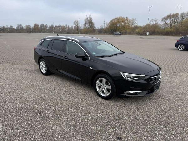 Melns Opel Insignia 2018 Marijampole, ar dzinēja tilpumu 1.96 L un nobraukumu 200 tūkst. km par 9650 €, foto 1 vietnē AUTOMOTO.COM.LV
