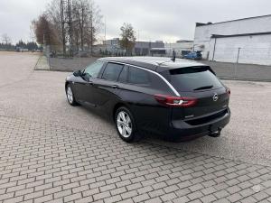 Black Opel Insignia 2018 in Marijampole, with an engine capacity of 1.96 L and mileage of 200 thousand km for 9650 €, photo 6 on AUTOMOTO.COM.LV