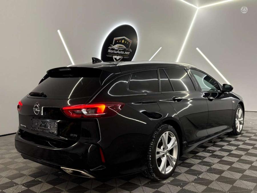 Black Opel Insignia 2018 in Marijampole, with an engine capacity of 1.96 L and mileage of 139 thousand km for 13950 €, photo 33 on AUTOMOTO.COM.LV
