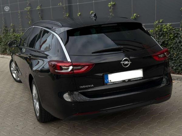 Black Opel Insignia 2018 in Klaipeda, with an engine capacity of 1.60 L and mileage of 226 thousand km for 9400 €, photo 6 on AUTOMOTO.COM.LV