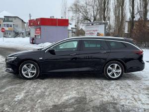 Black Opel Insignia 2018 in Taurage, with an engine capacity of 1.60 L and mileage of 145 thousand km for 9300 €, photo 8 on AUTOMOTO.COM.LV