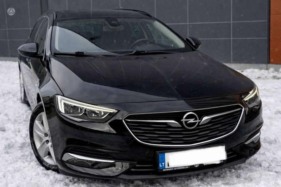 Black Opel Insignia 2018 in Klaipeda, with an engine capacity of 1.96 L and mileage of 226 thousand km for 8950 €, photo 3 on AUTOMOTO.COM.LV