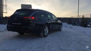 Black Opel Insignia 2018 in Siauliai, with an engine capacity of 1.60 L and mileage of 160 thousand km for 10500 €, photo 6 on AUTOMOTO.COM.LV