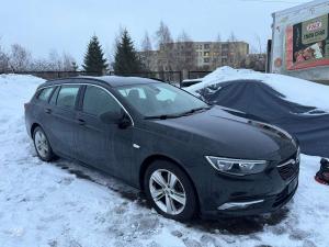 Black Opel Insignia 2018 in Siauliai, with an engine capacity of 1.60 L and mileage of 133 thousand km for 5800 €, photo  on AUTOMOTO.COM.LV