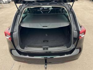 Black Opel Insignia 2018 in Marijampole, with an engine capacity of 2.00 L and mileage of 225 thousand km for 9950 €, photo 14 on AUTOMOTO.COM.LV