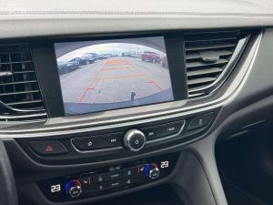 Black Opel Insignia 2018 in Marijampole, with an engine capacity of 2.00 L and mileage of 225 thousand km for 9950 €, photo 21 on AUTOMOTO.COM.LV
