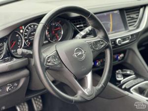 Black Opel Insignia 2018 in Marijampole, with an engine capacity of 2.00 L and mileage of 225 thousand km for 9950 €, photo 25 on AUTOMOTO.COM.LV