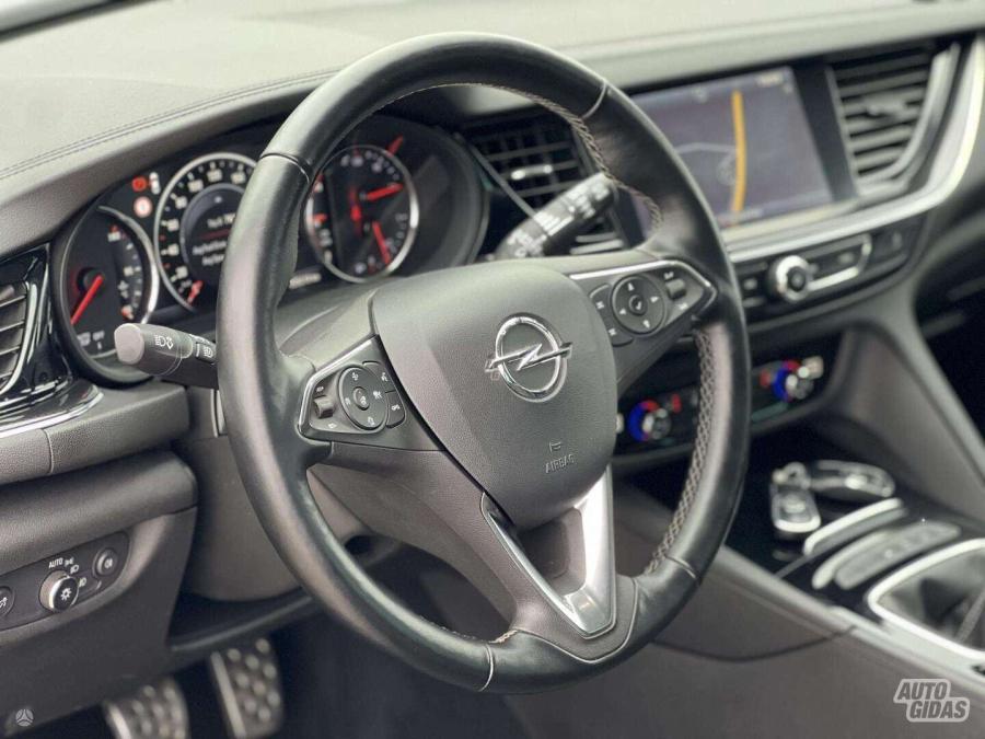 Black Opel Insignia 2018 in Marijampole, with an engine capacity of 2.00 L and mileage of 225 thousand km for 9950 €, photo 25 on AUTOMOTO.COM.LV