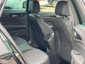 Black Opel Insignia 2018 in Marijampole, with an engine capacity of 2.00 L and mileage of 225 thousand km for 9950 €, photo 30 on AUTOMOTO.COM.LV